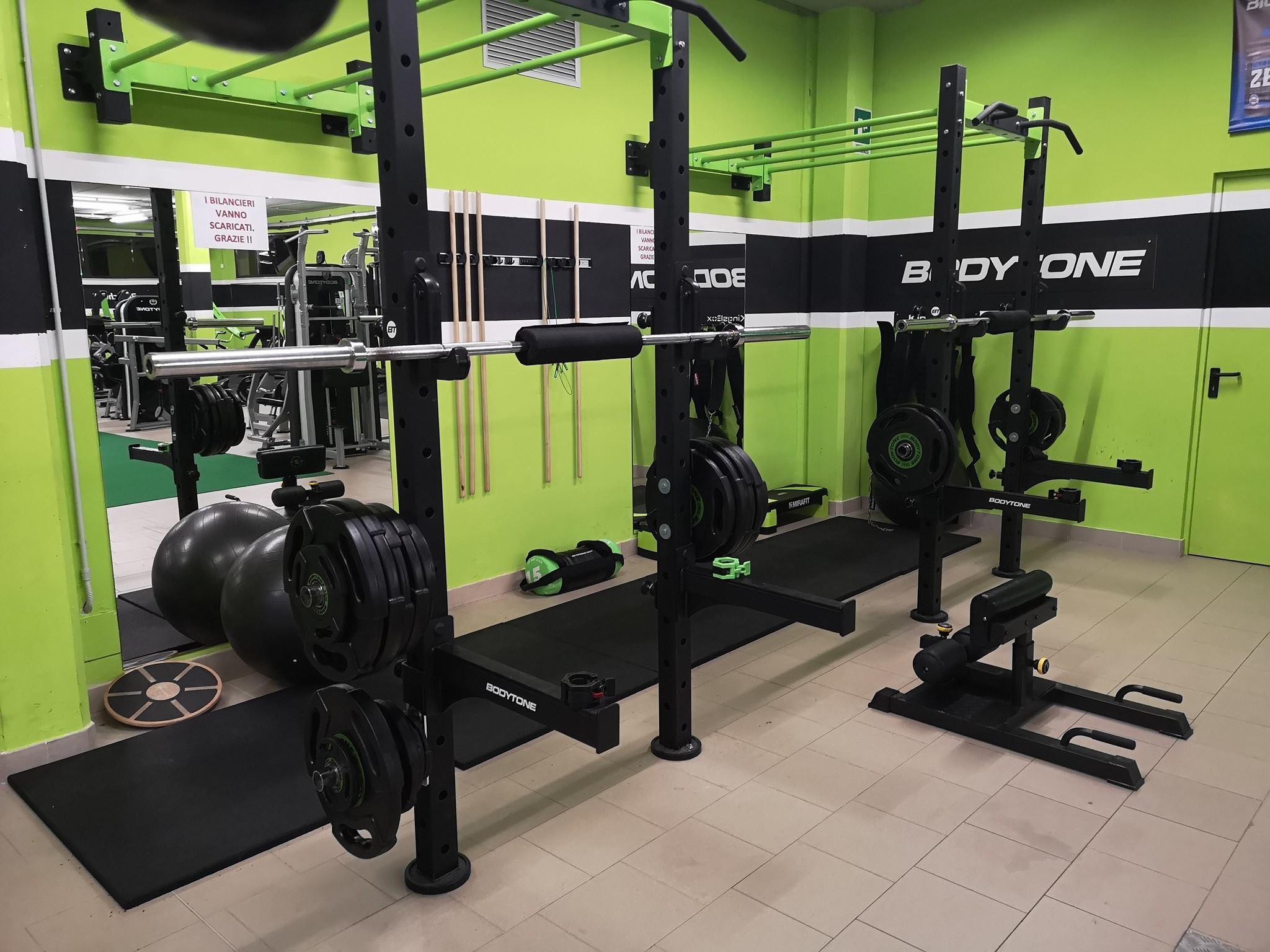 Sala pesi a Mantova - Fitness Life Mantova